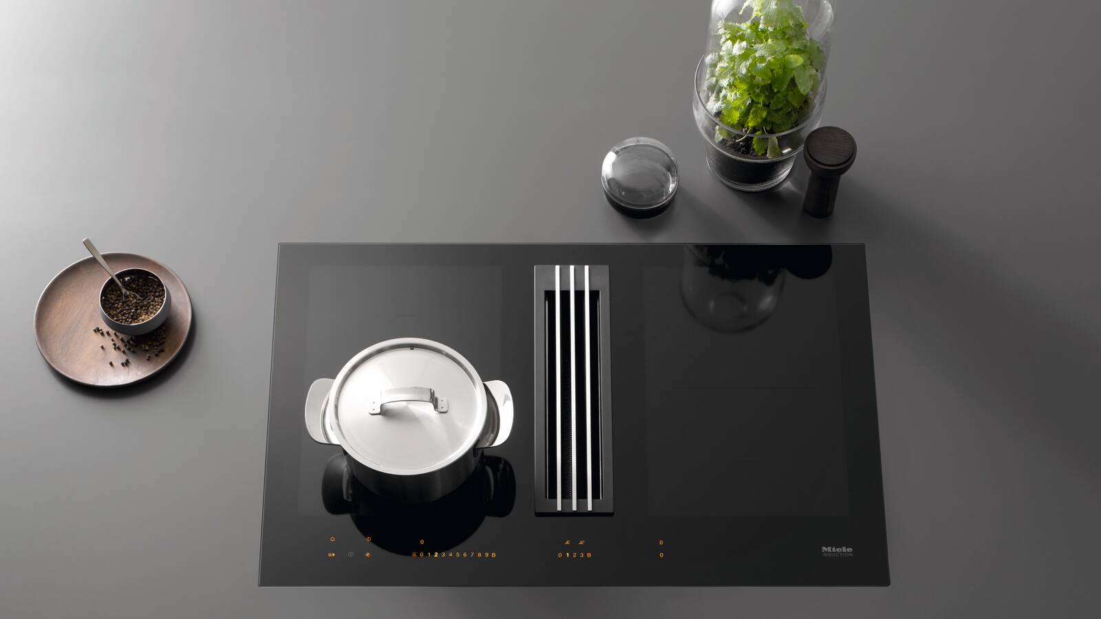 Induction Hobs | Built-in Extraction | Features | Miele