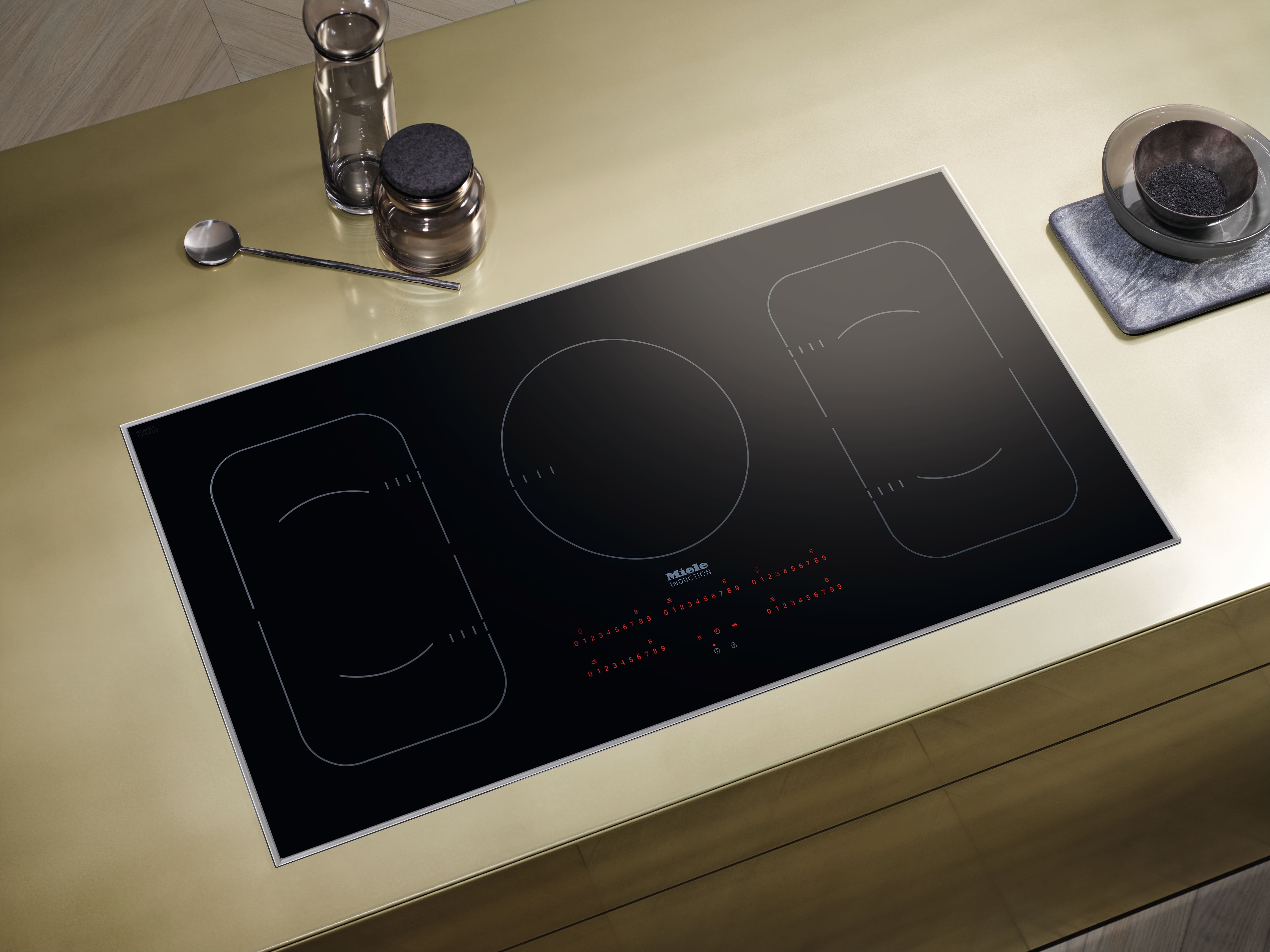 Induction Cooktops | Product Features | Miele | Miele