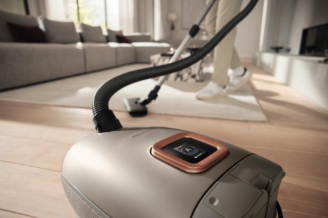 Miele - Guard L1 Comfort XL Titanium PF – Vacuum cleaners